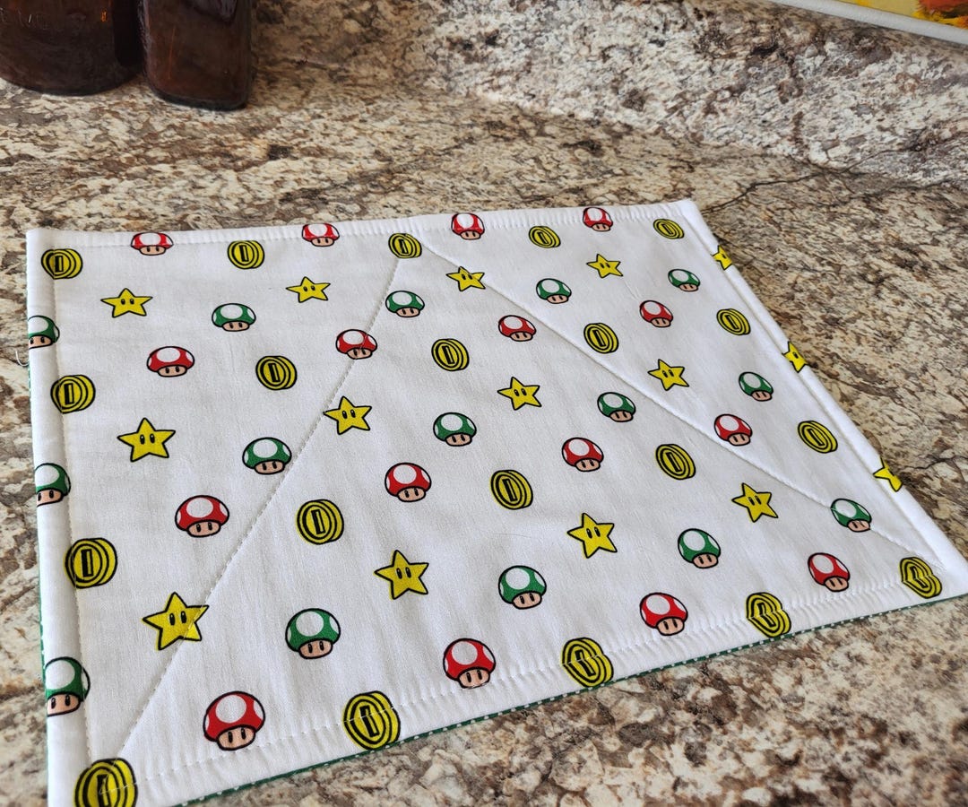 Mario Bros Placemat Hot Pad Trivet, Kids Room Decorative Cloth Hot Mat ...