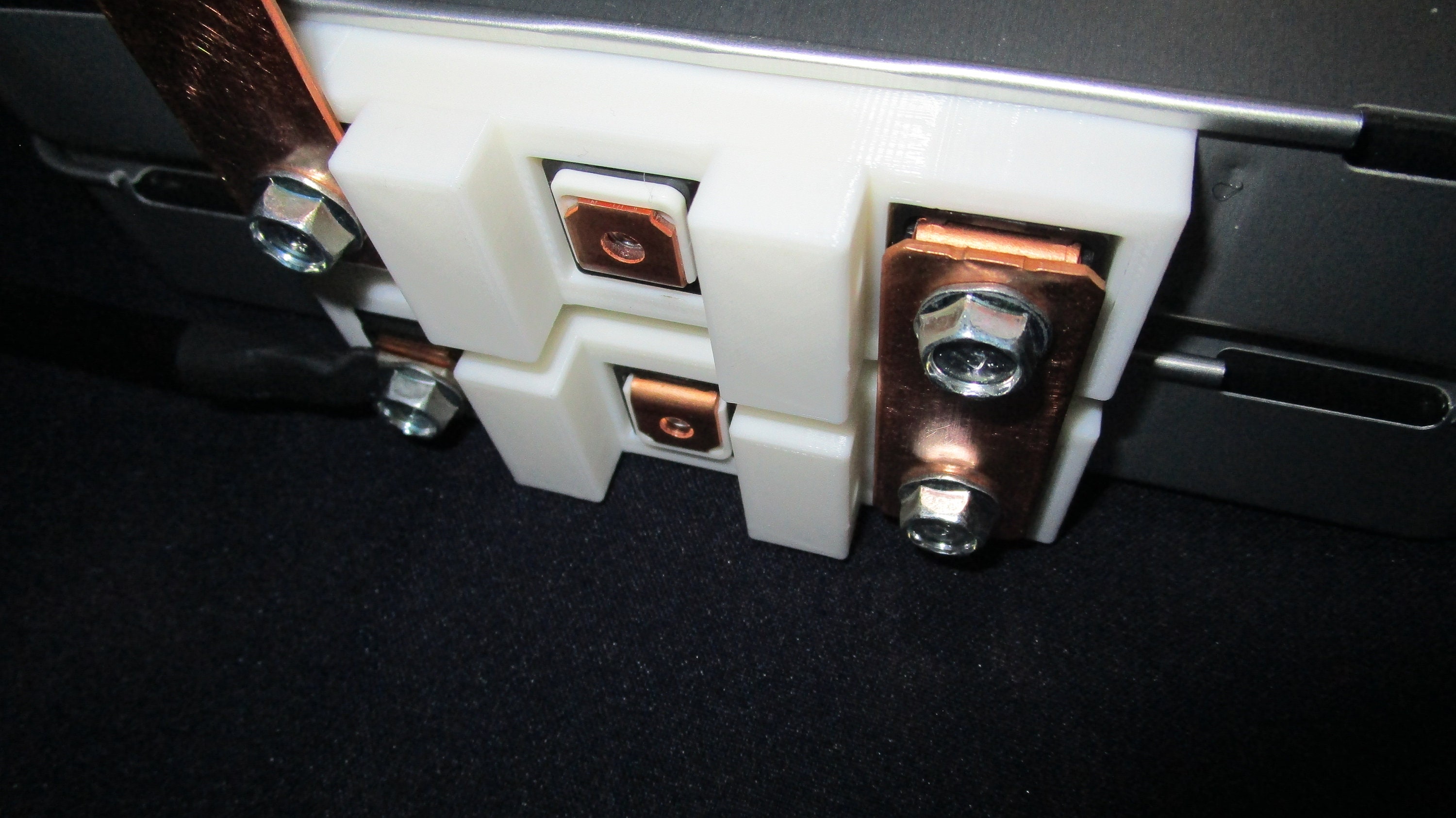 3D Printed Nissan Leaf Battery Terminal Separator for Generation 1 and ...
