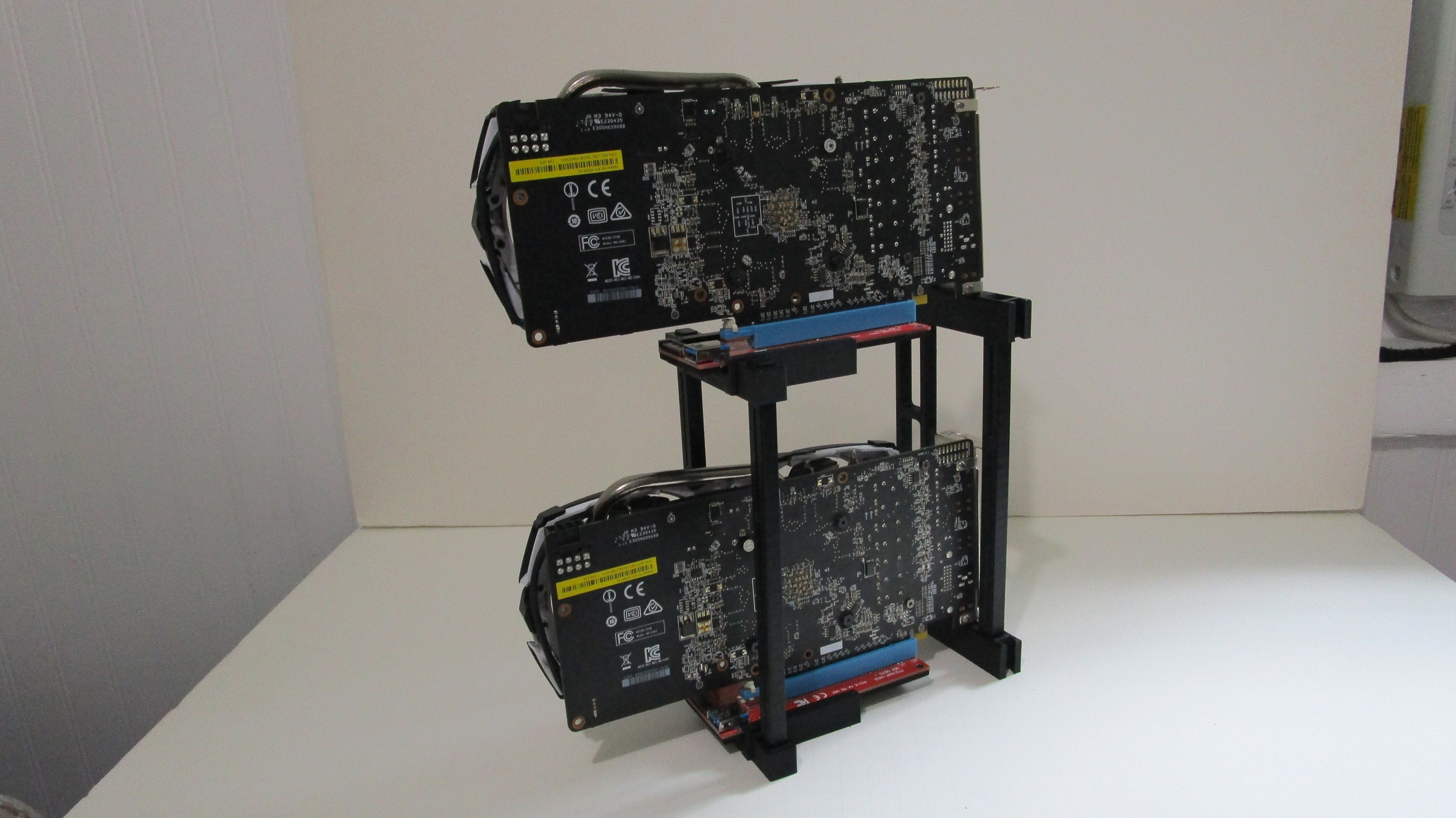 3D Printed Expandable Dual Video Card Gpu Stilts Kit Interlocking ...