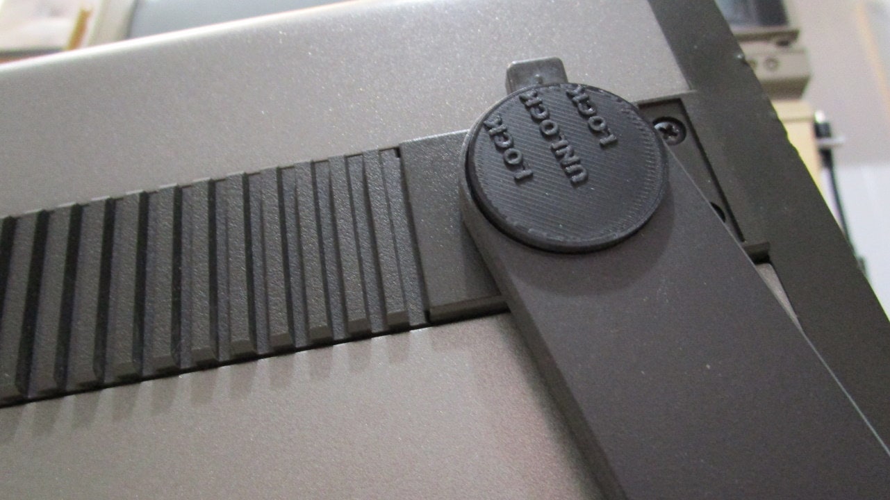 3D Printed Compatible Handle End Cap for Commodore SX-64 - Etsy