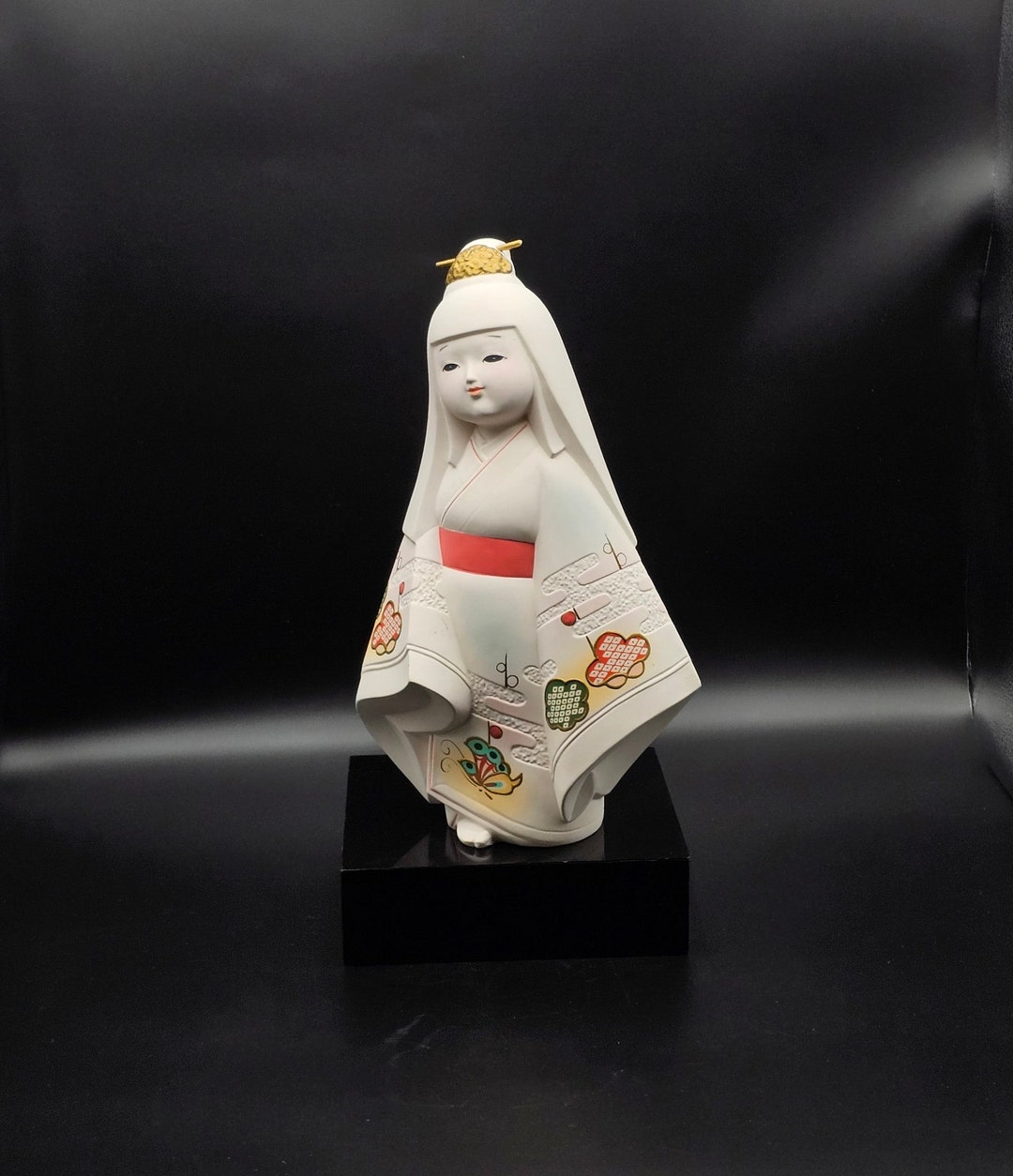 Hakata Geisha Figurine Statue Girl Peach Sash Kimono Bisque Porcelain ...