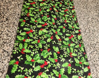 Holly Berry Table Runner - Etsy