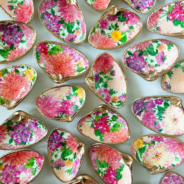 Painted Clam Shell - Etsy