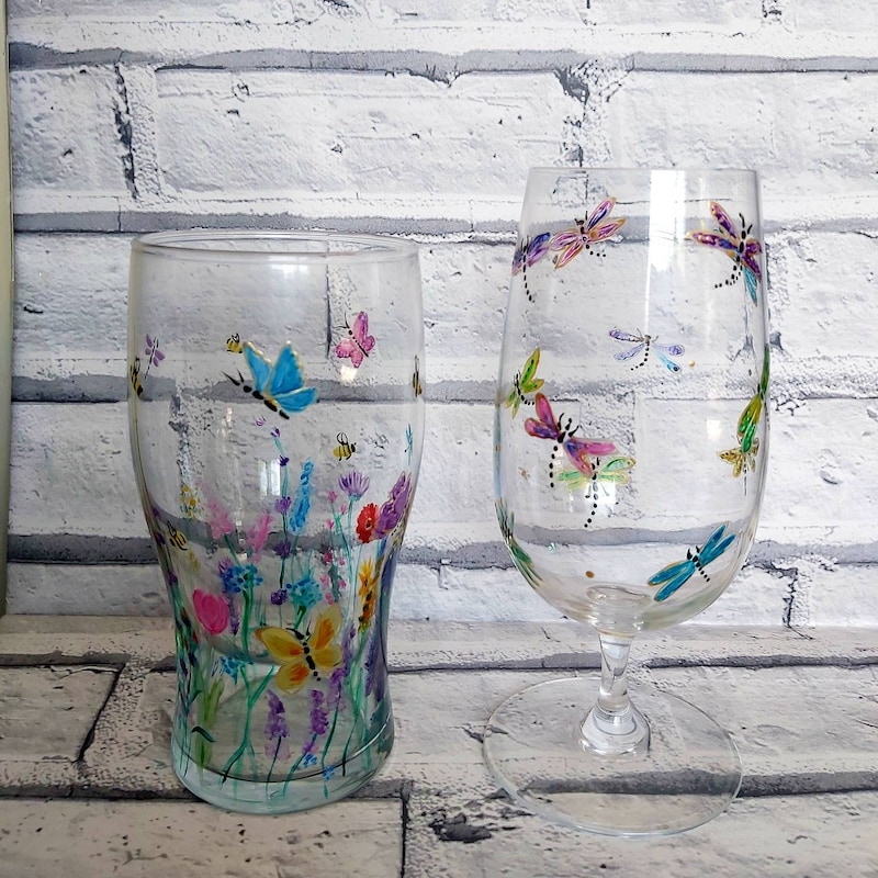 Pint Glass Bees - Etsy UK