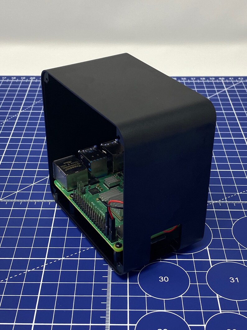 Raspberry Pi 4 Desktop Case - Etsy