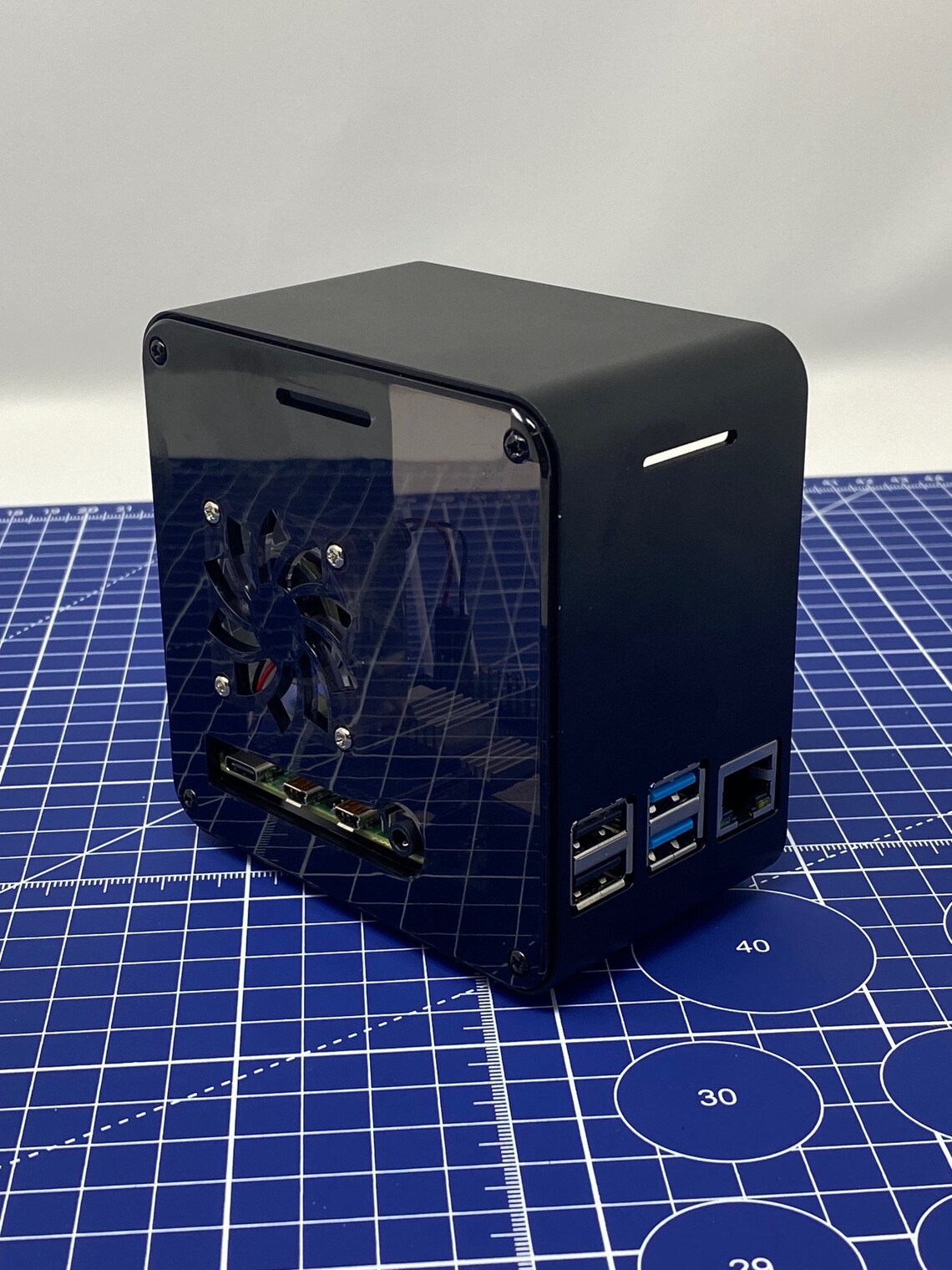 Raspberry Pi 4 Desktop Case - Etsy