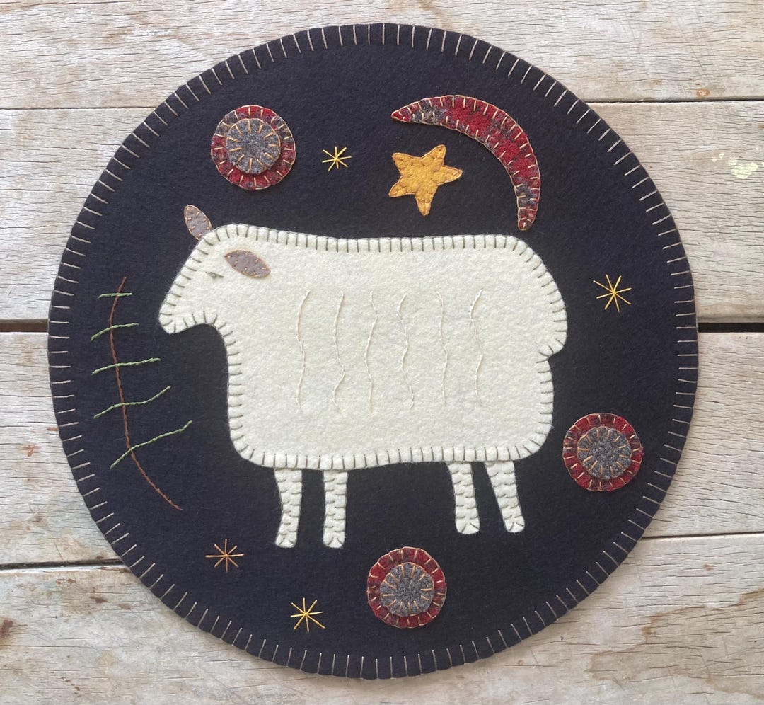 Finished Handmade Penny Rug Wooly Sheep Round Mat Primitive Wool Wool ...