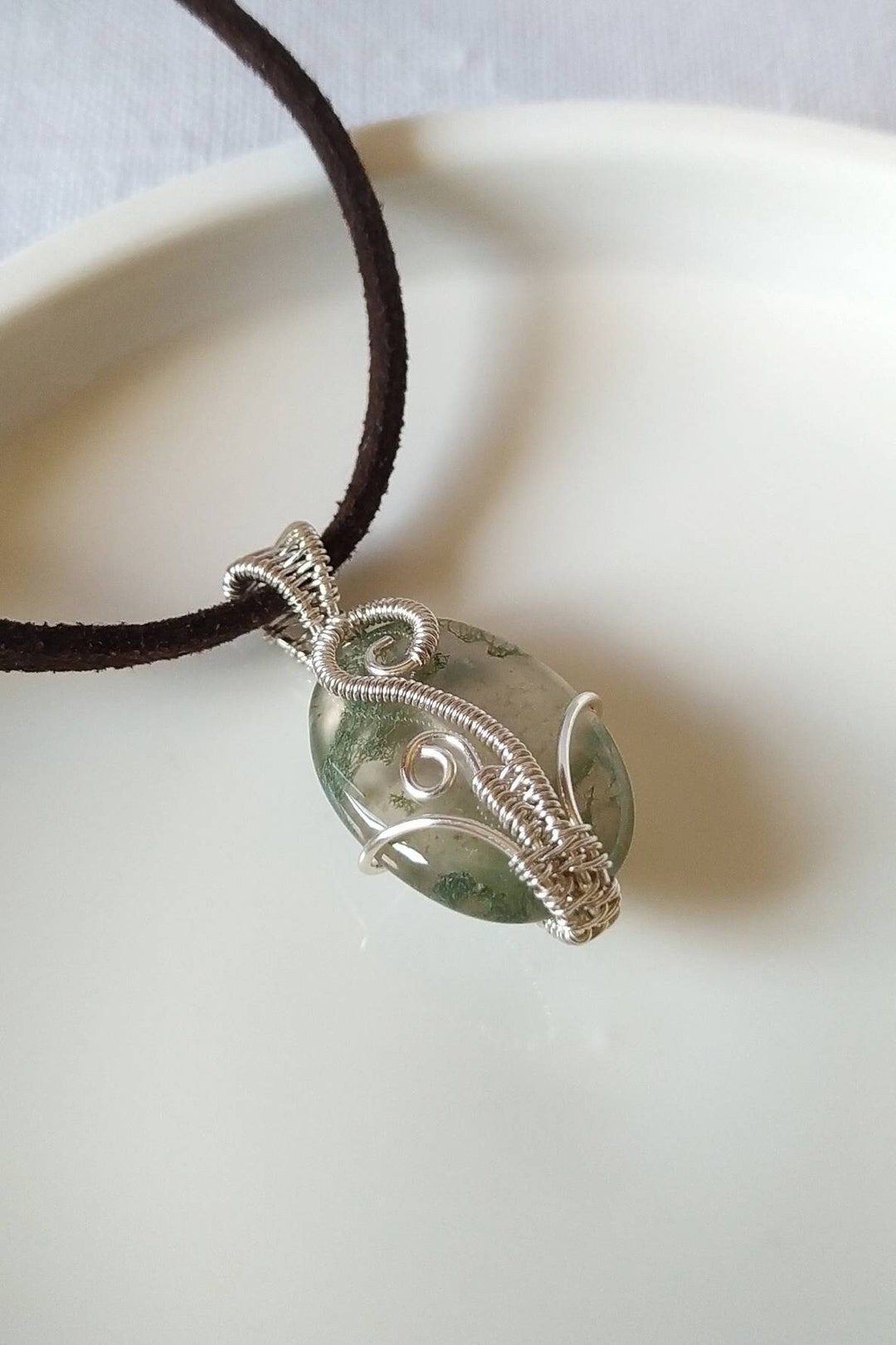 Small Flower Indian Agate Pendant, Light Green Gemstone Necklace ...