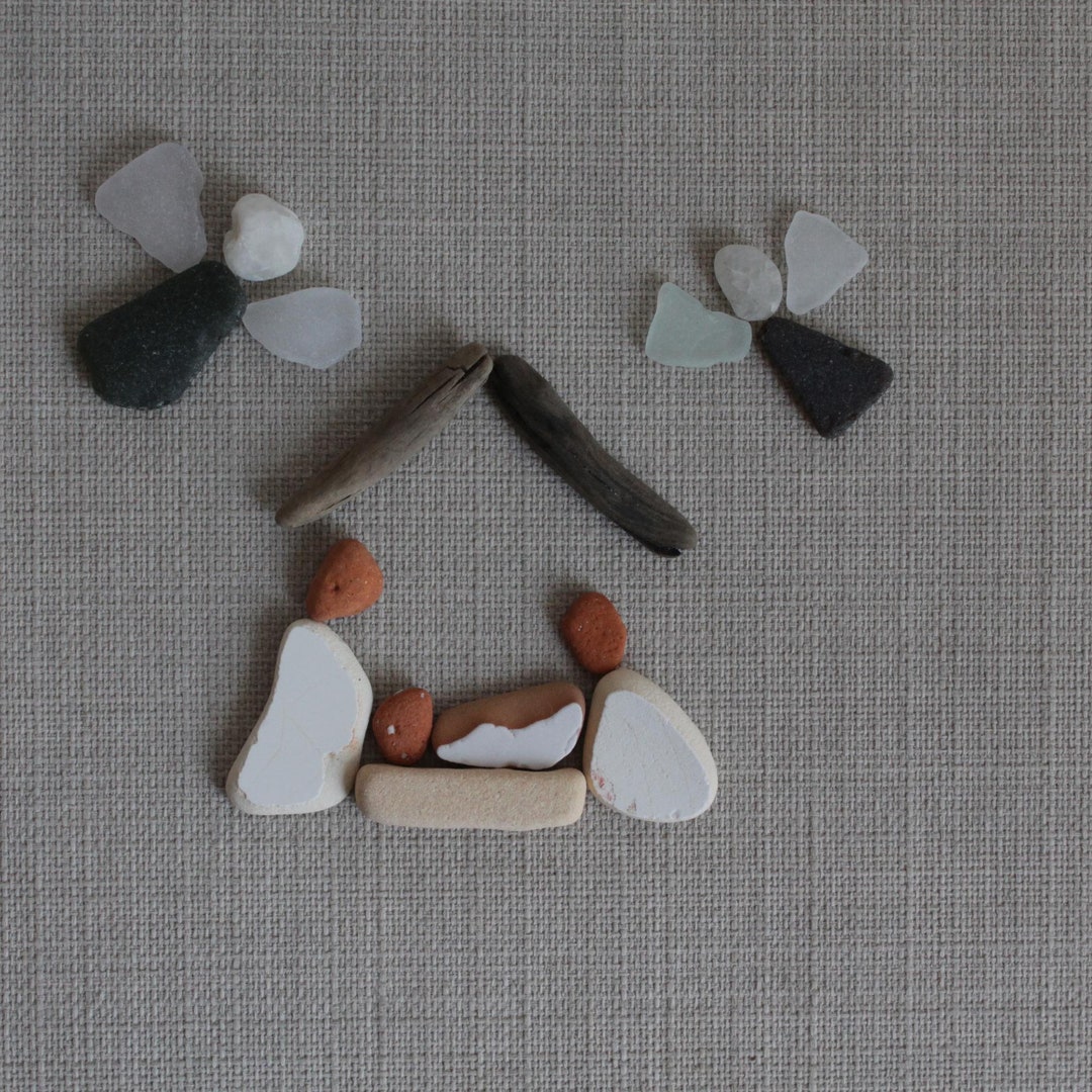 DIY Nativity Scene Pebble Art Kit: Family of 3, Angels & Sea Glass ...