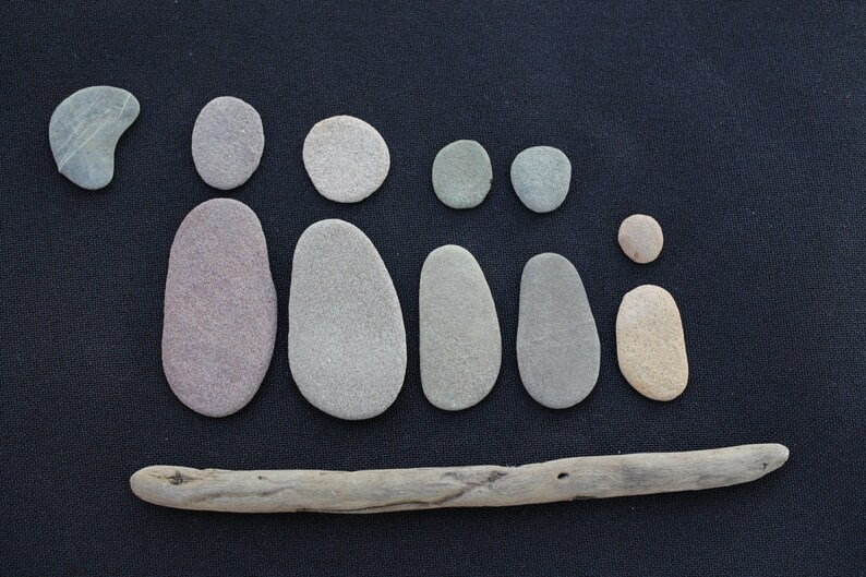 Family of 5 at Moonlight Pebble Art Kit Supply Family Pebble - Etsy