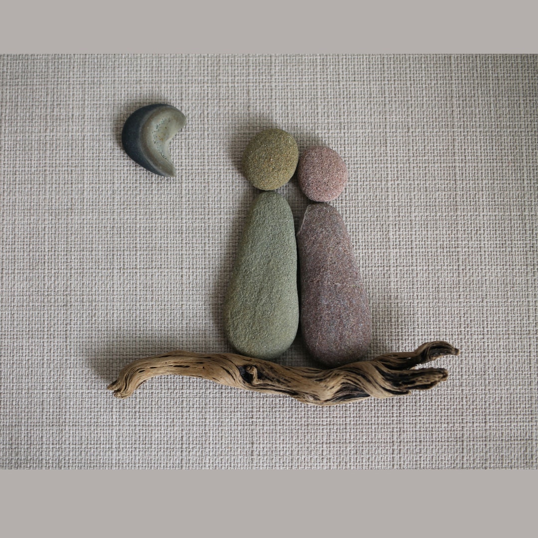 Pebble Art Family of 2 in Moonlight for DIY, Rock Art Gifts, Pebble ...