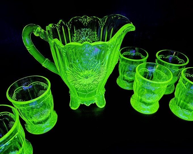 Vintage Mosser Dahlia Uranium Glass Pitcher Set With 6 Glasses ...