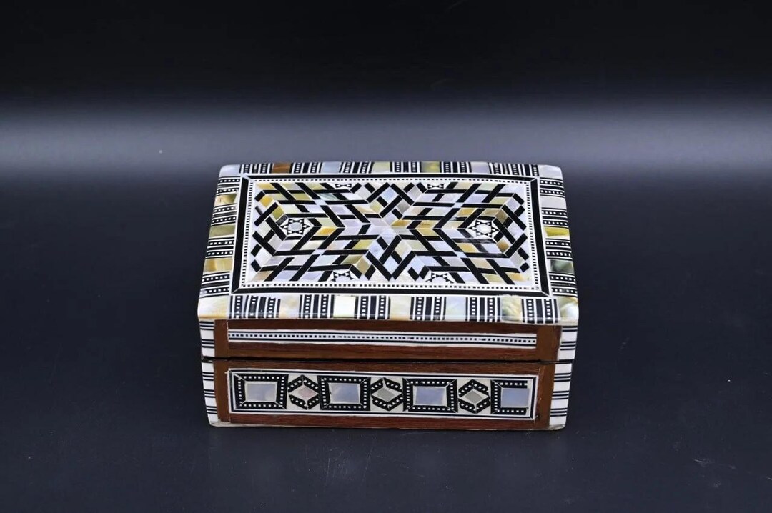 Egyptian Antiques Mythology Pharaonic Boxes for the Egyptian Symbols ...