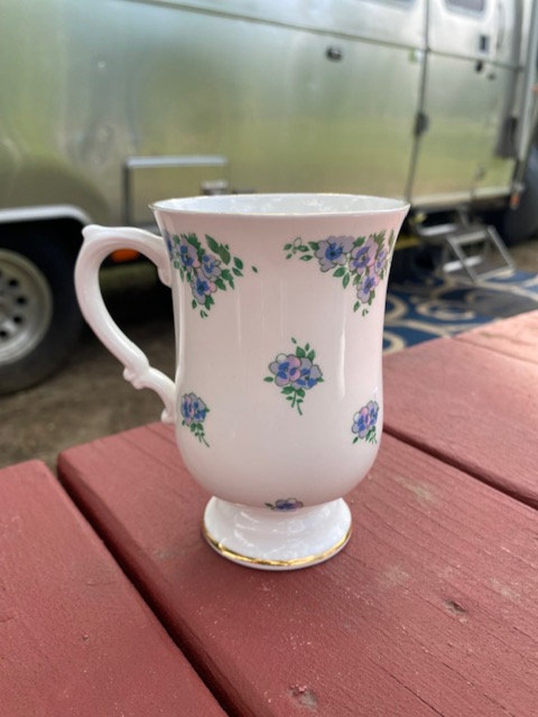 Royal Victoria Footed Tall Teacup - Etsy