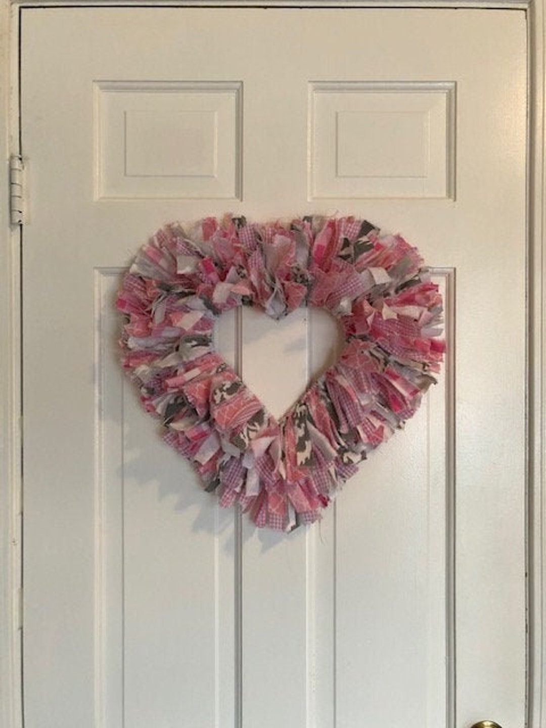 Handmade Fabric Rag Wreath - Pink and Gray Valentine Rag Wreath - Heart ...