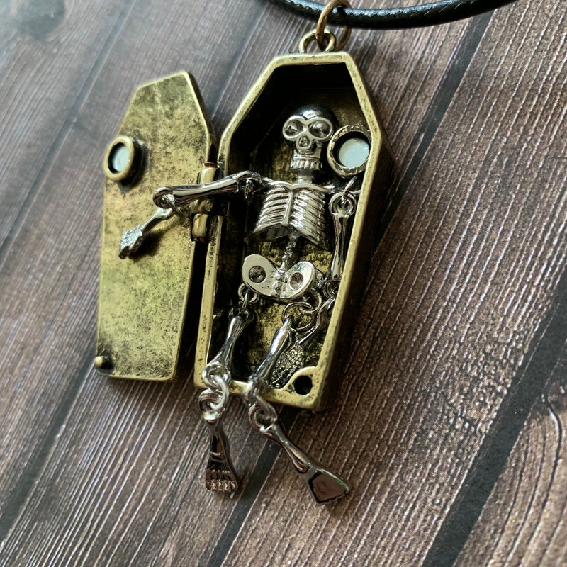 Skeleton Necklace - Etsy