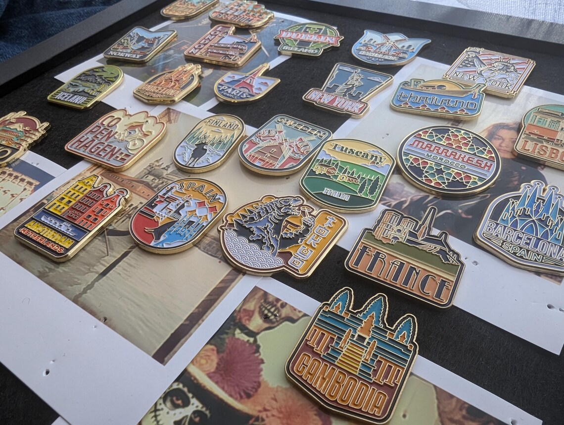 Los Angeles USA Travel Pin 1.25" Inch, Soft Enamel Pin, Golden Metal ...
