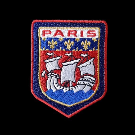 Paris Badge
