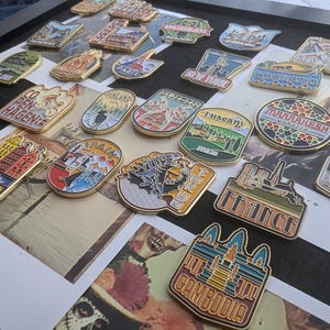 Kyoto Japan Travel Pin 1.25" Inch, Soft Enamel Pin, Golden Metal, Flair ...