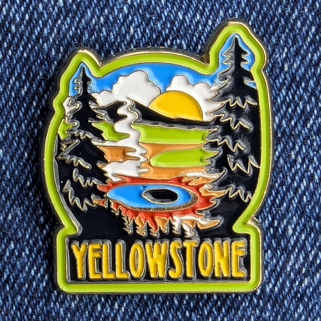 Yellowstone USA Enamel Pin 1.25" Inch, Travel Pins Golden Metal Badge ...
