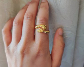 Hug Me Ring - Etsy
