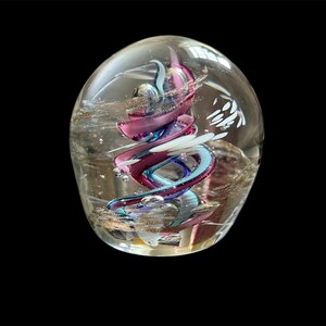 Vintage Robert Hamon Glass Paperweight Ribbon Glitter Swirl Purple Pink ...