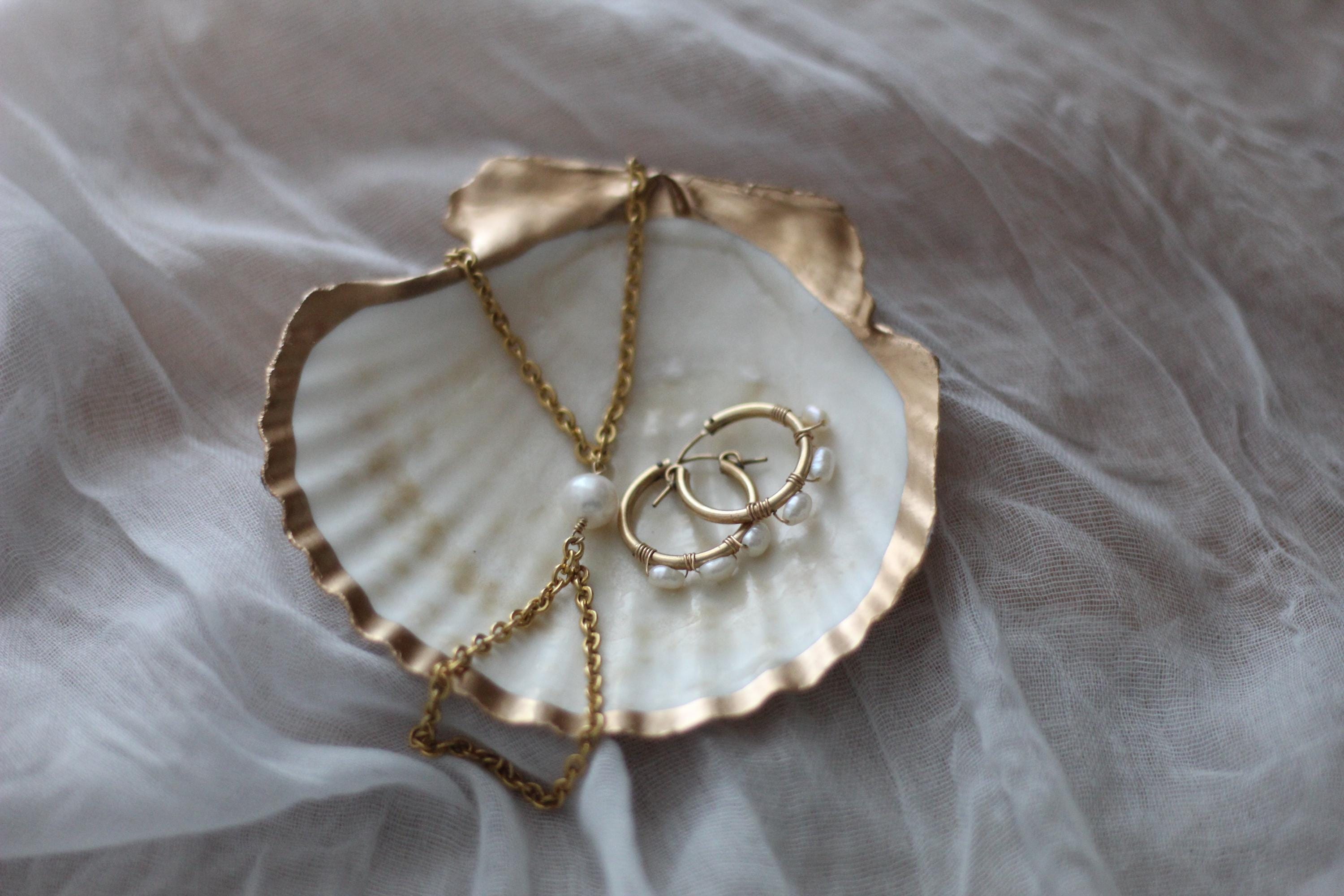Gold Leaf Seashell Dish, Jewelry Holder, Ocean Accent Tray, Beachy Home ...