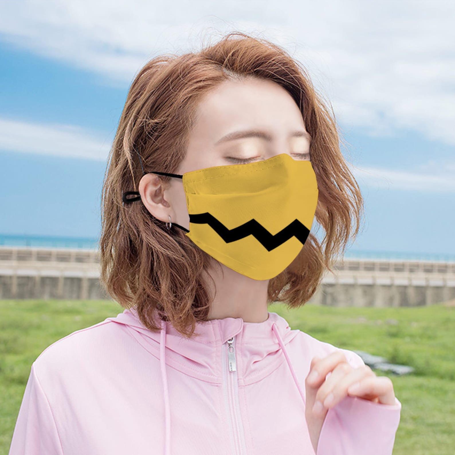 Peanuts Charlie Brown Zig Zag Black Yellow Cloth Face Mask W/ 2 ...
