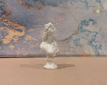 1:12 Scale Miniature Bust - Etsy