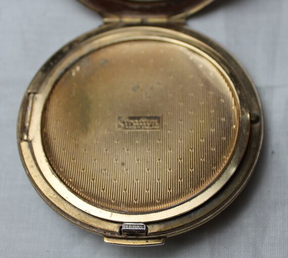 Vintage powder compact; Stratton, 1960s - Gem