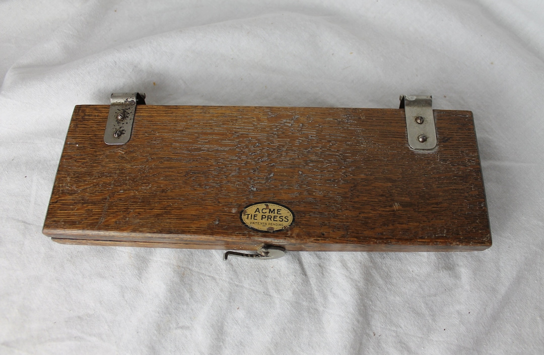 Acme Tie Press; Vintage Wooden Press With Rachet Closure Clip - Etsy