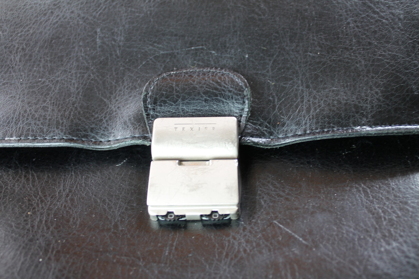 Exceptional Quality Texier Black Leather Briefcase or Shoulder Bag ...