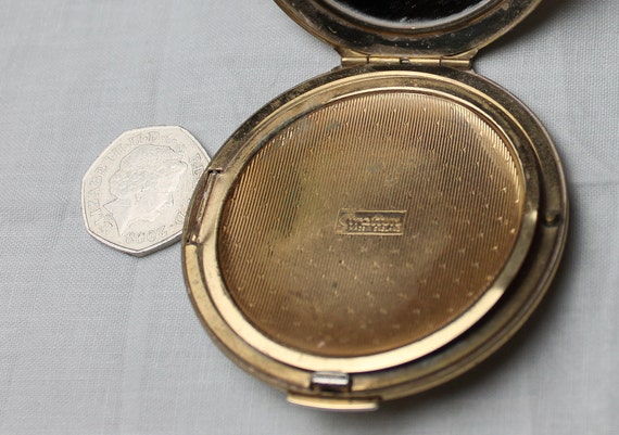 Vintage powder compact; Stratton, 1960s - Gem