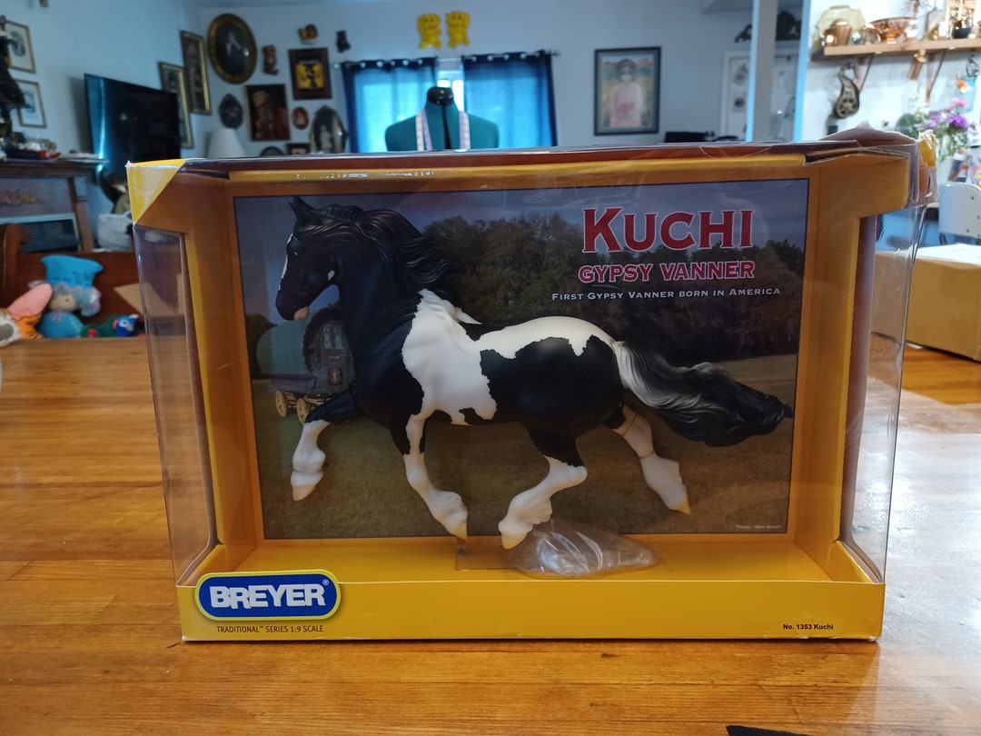 Breyer Traditional 1:9 Kuchi Gypsy Vanner NIB, 200x - Etsy