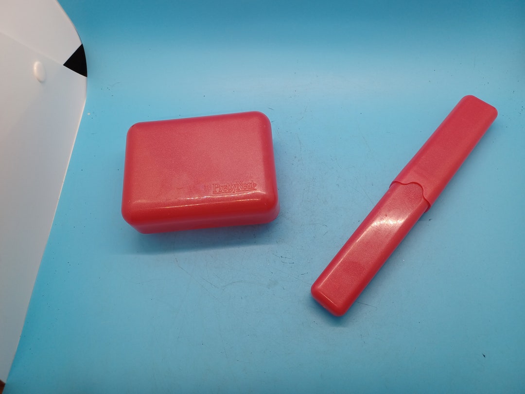 Pretty Neat / Goody Products 90s Plastic Travel Soap Dish, and ...