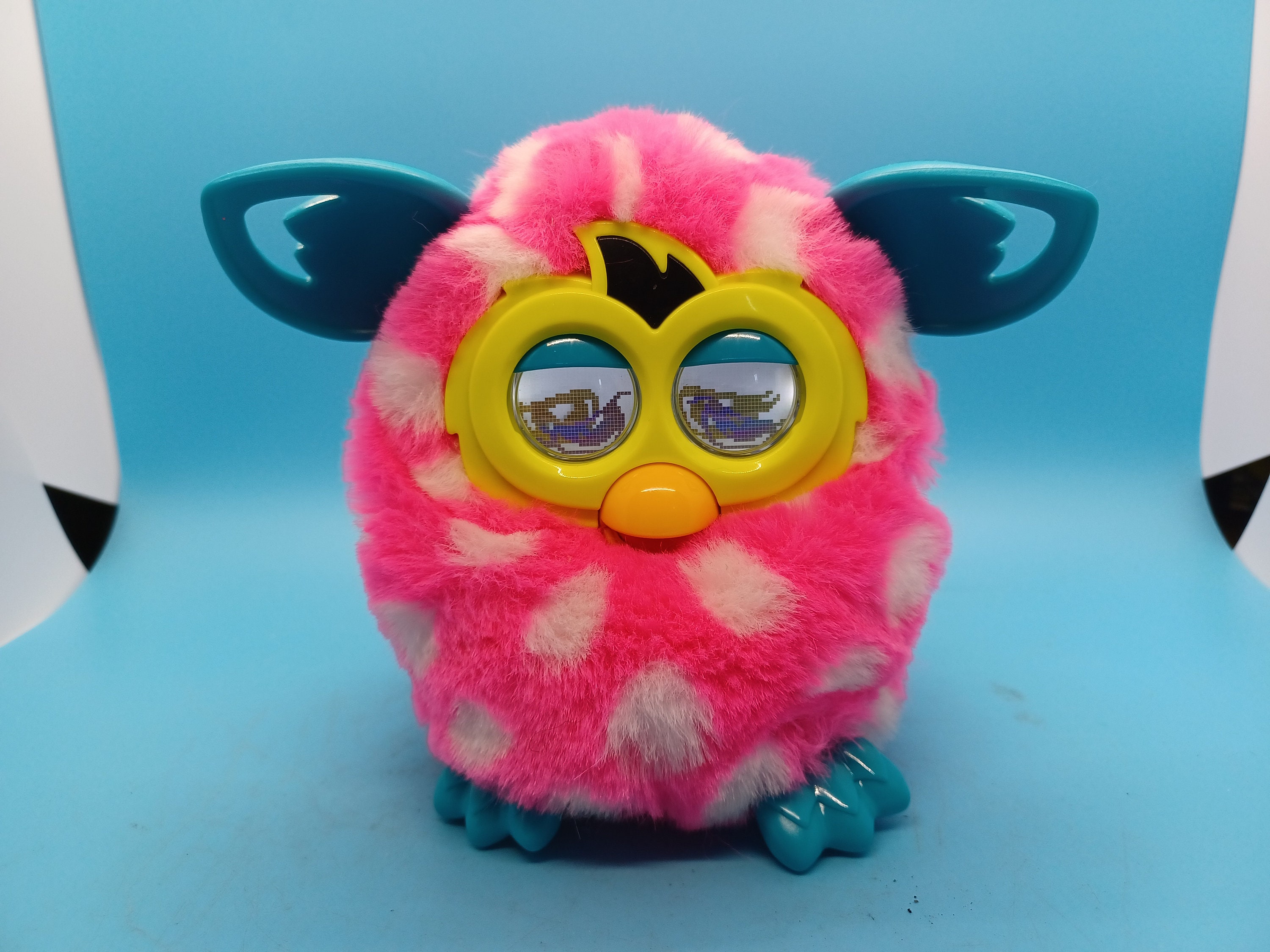 buy 100% authentic quality Furby Book Pink and White Polka Dot 2012 ...