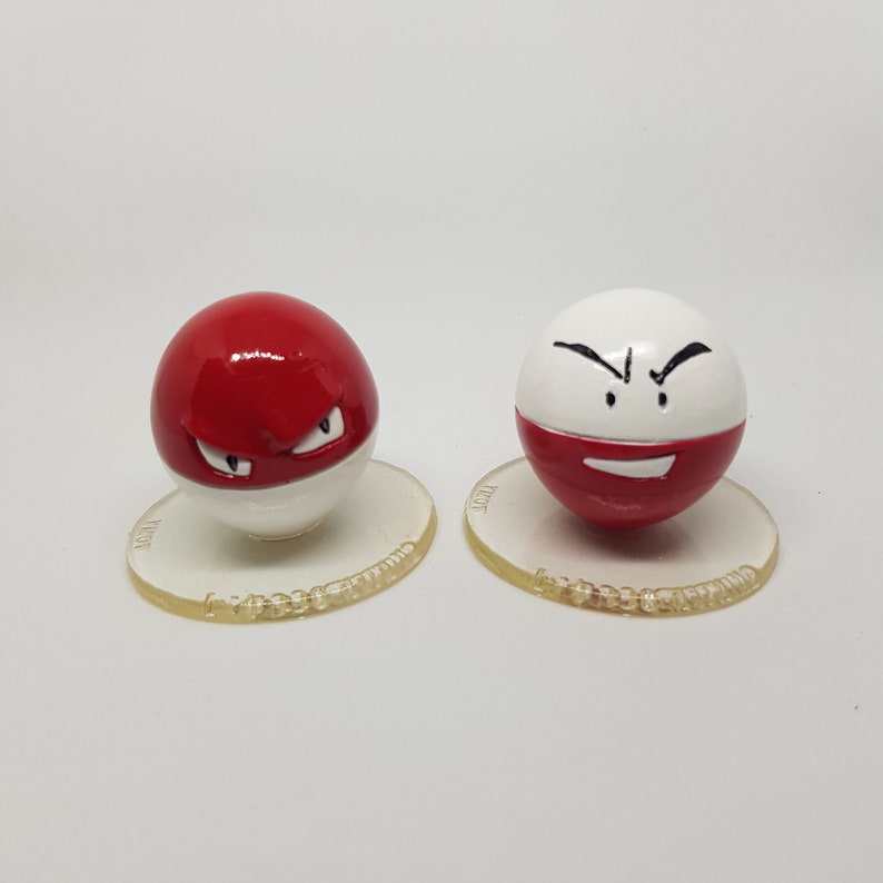 Pokemon Tomy Figure Electrode Voltorb 2 Pokémon Figurine - Etsy