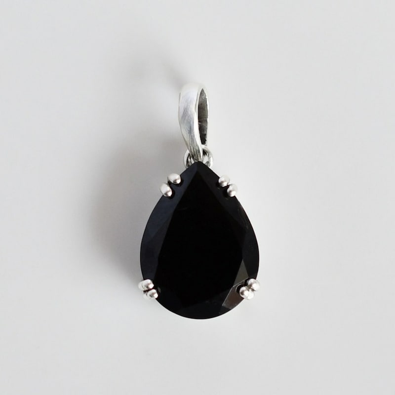 Black Spinel Pendant - Etsy