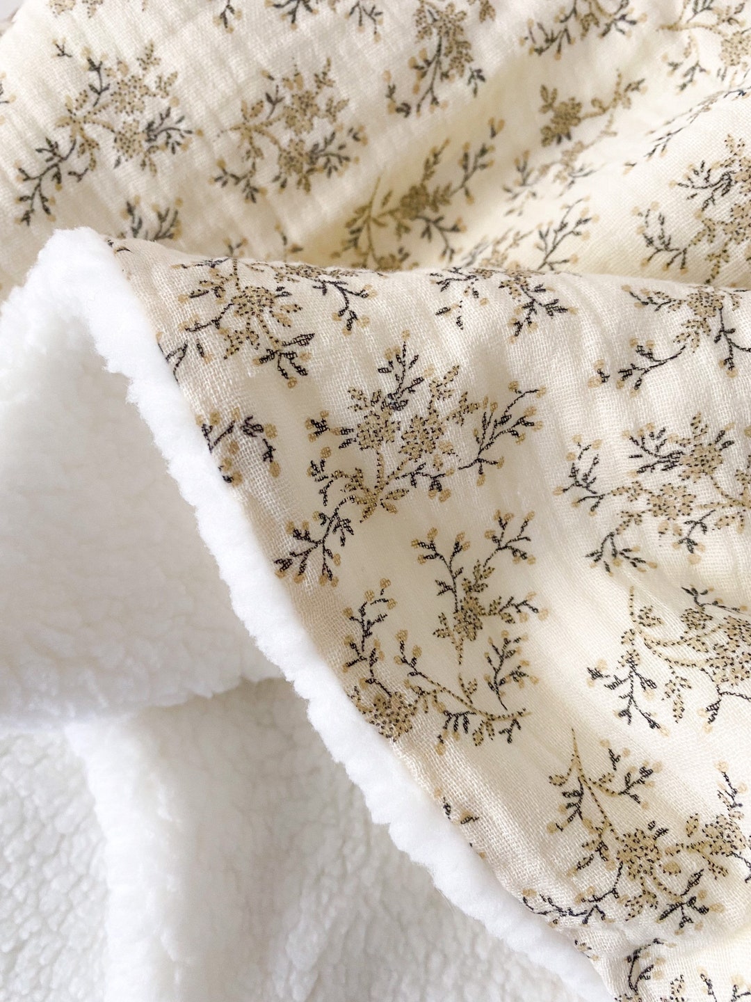 Double Gauze Baby Blanket in Organic Cotton With Ecru and Sherpa ...