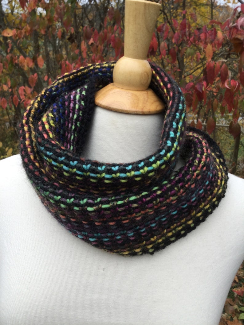 Stained Glass: Hand Knit Linen Stitch Scarf Circular - Etsy