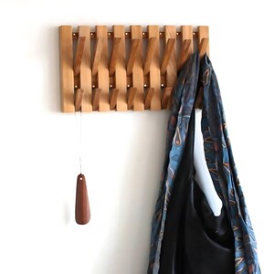 Wooden Wall-mounted Coat Rack, Modern Handmade Entryway Organizer ...