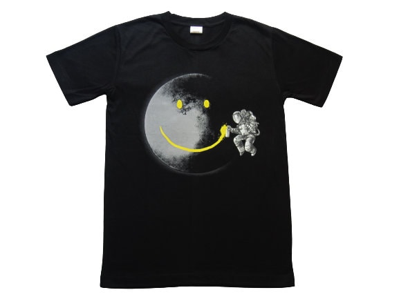 Spaceman Happy/smiley Face Moon Banksy Inspired/graphic /graffiti ...