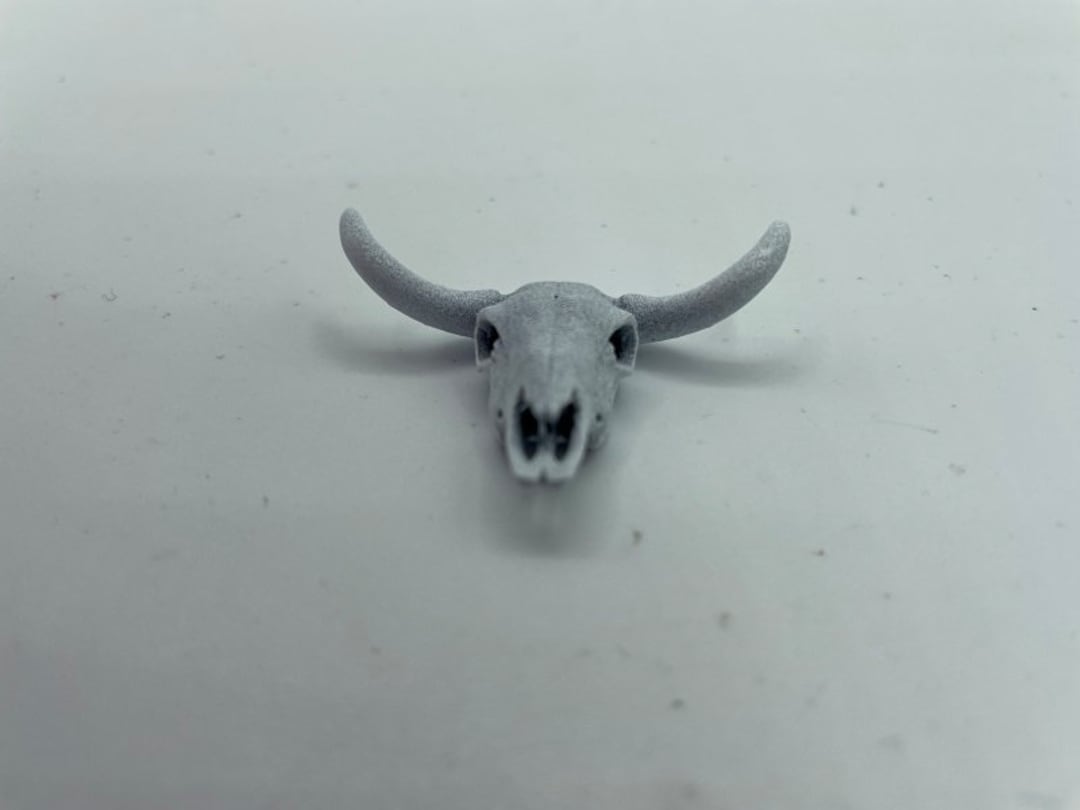 Longhorn Skull Miniature, Gothic Decor, Halloween Decor, Diorama Prop ...