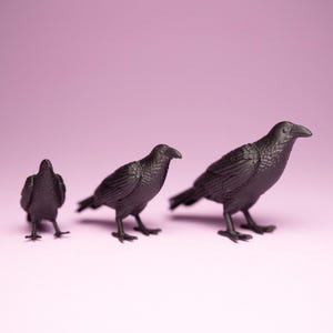 Tiny Miniature Crow Sculpture, Elegant Resin Bird Figurine, 3D Printed ...
