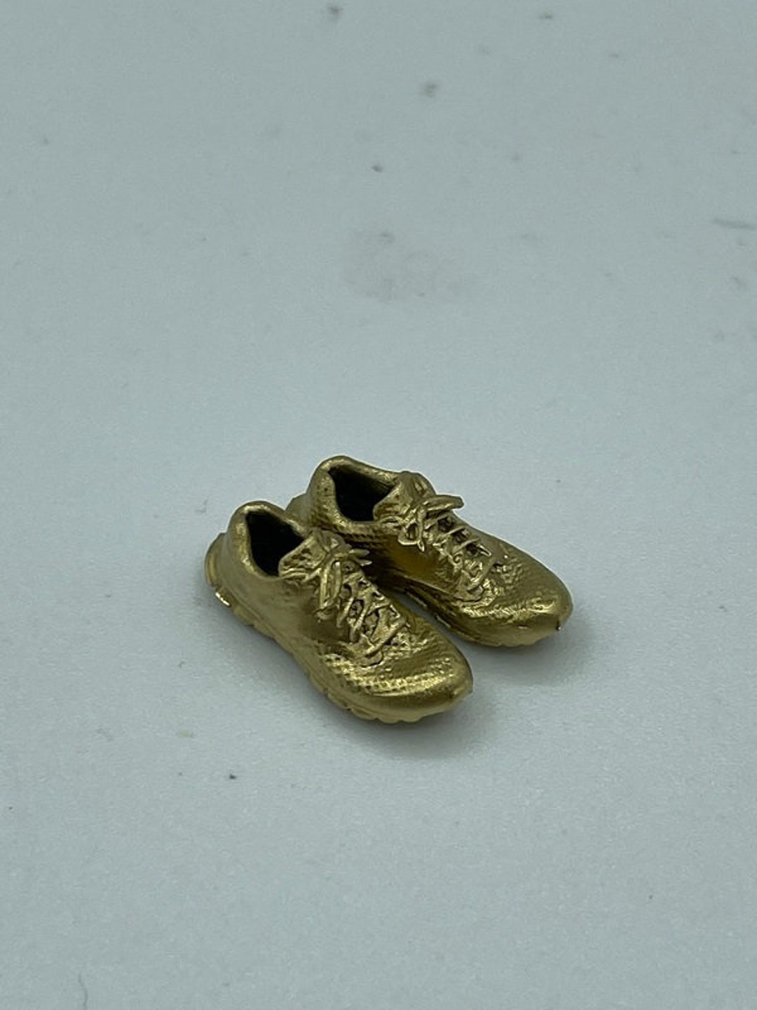 Mini Resin Trainer Ornament: Hand-painted Shoe Figurine (1.7cm) - Etsy