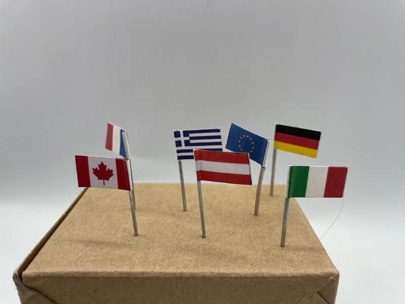Country Flags Miniature, Dollhouse Decor, Diorama Accessory ...