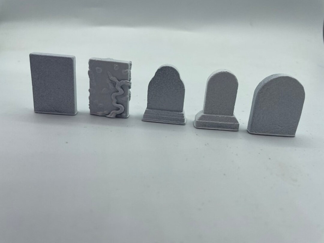 Miniature Resin Tombstones: Hand-painted Weathered Gravestone Figurines ...