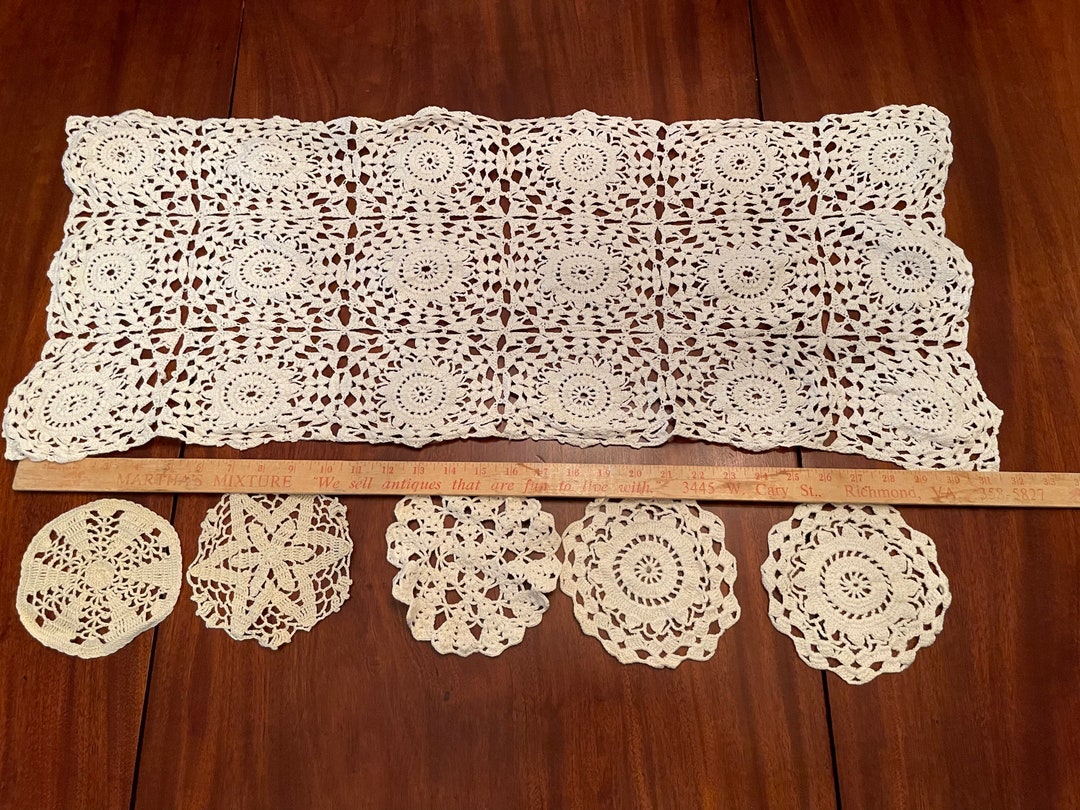 Antique Crocheted Doilies Set: Table Runner & Small Doilies - Etsy