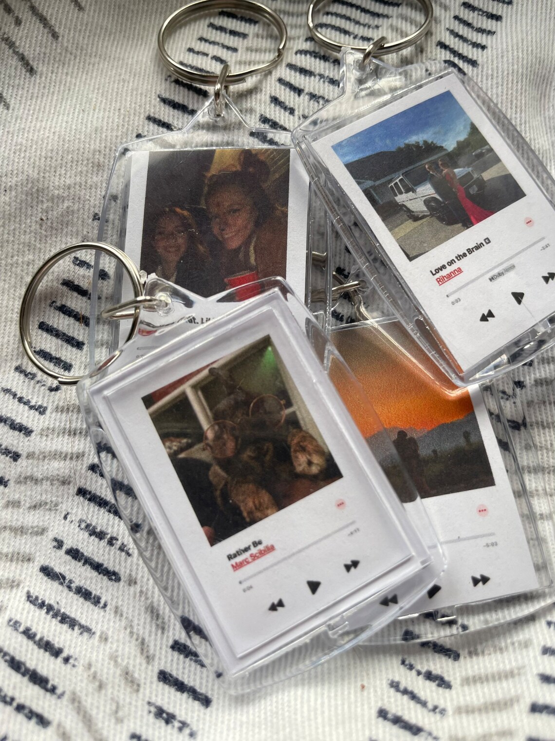 Custom Photo Keychain Personalized Song Acrylic Keychain Valentines Day ...