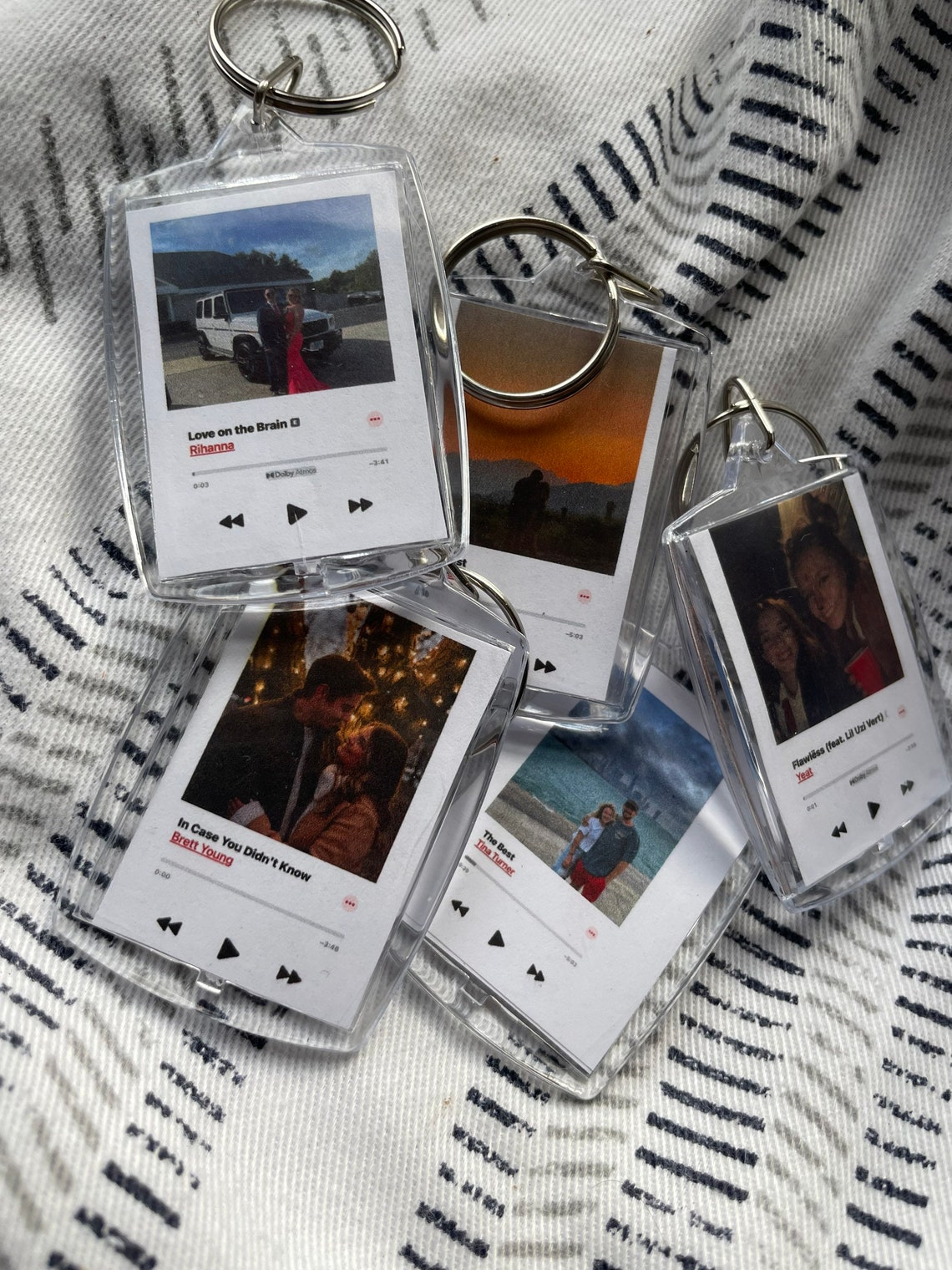 Custom Photo Keychain Personalized Song Acrylic Keychain Valentines Day ...